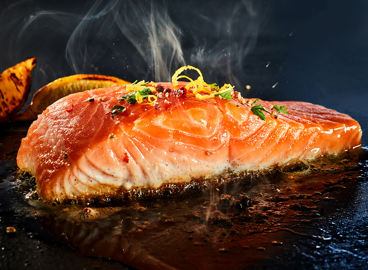 12 Best Foods For Muscle Gain For Men