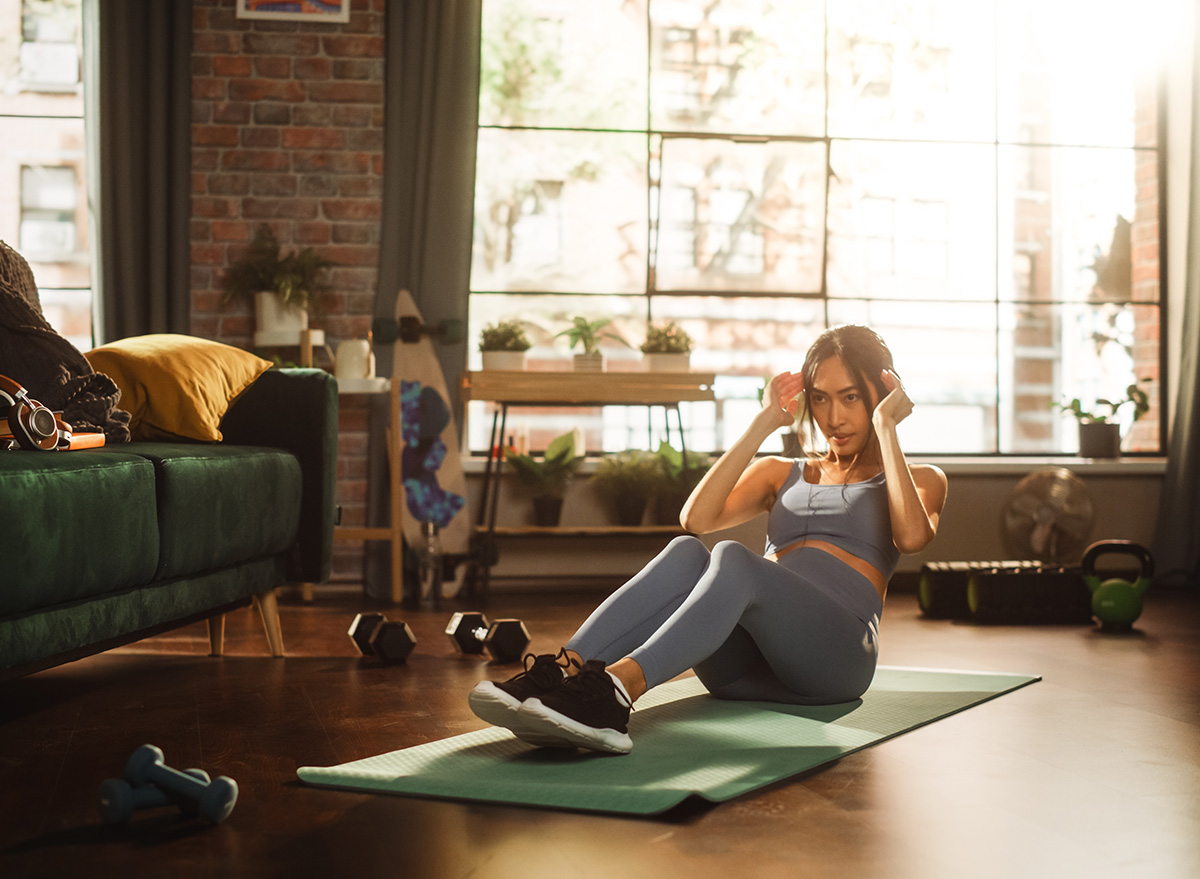 Pro Bodybuilder's Guide: Tone Your Upper Body in 30 Minutes