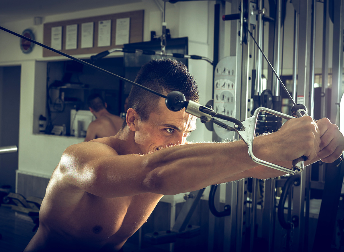 Pro Bodybuilder's Guide: Tone Your Upper Body in 30 Minutes