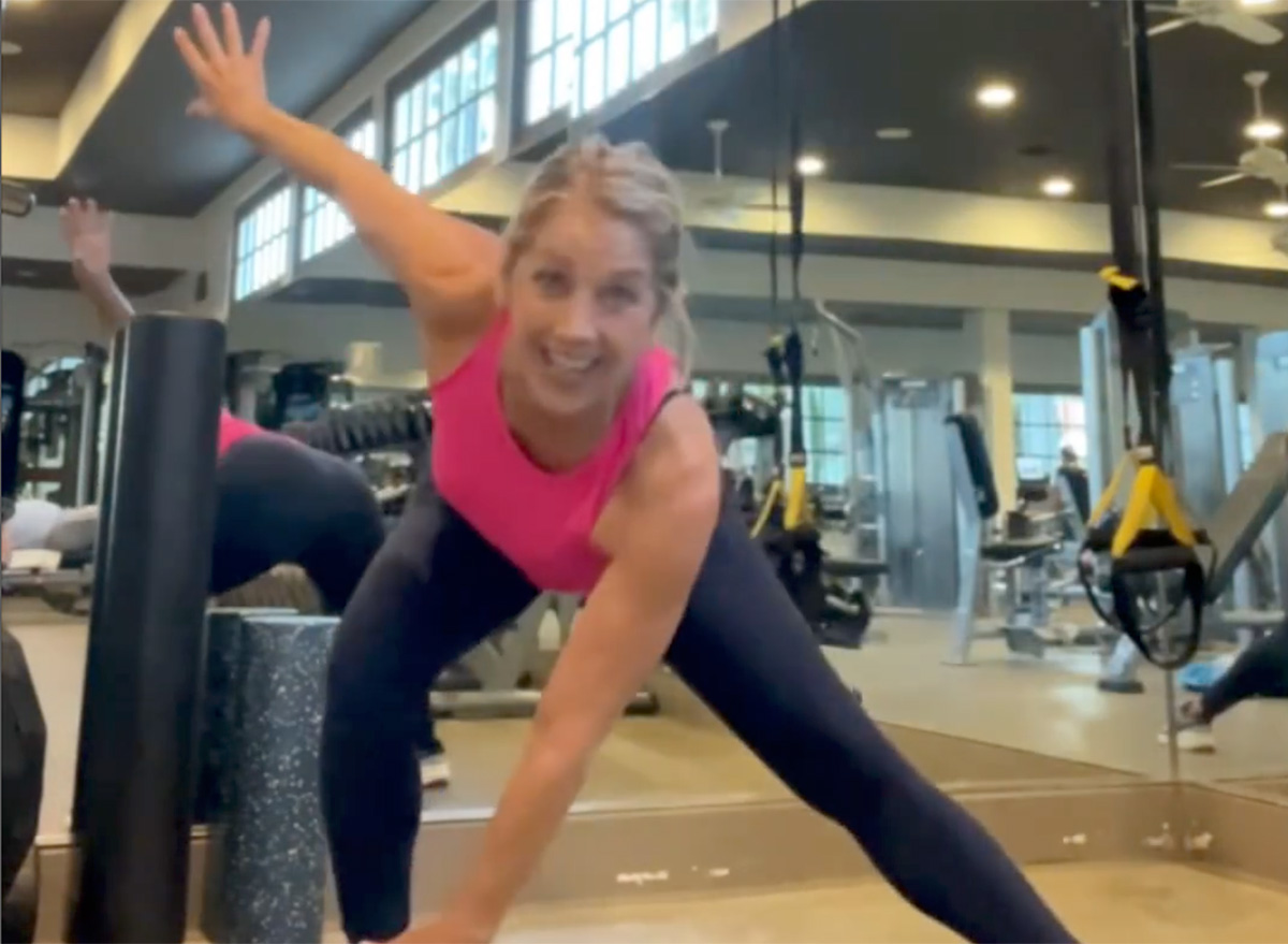 Denise Austin Shares Workout to “Tone and Tighten Your Thighs”