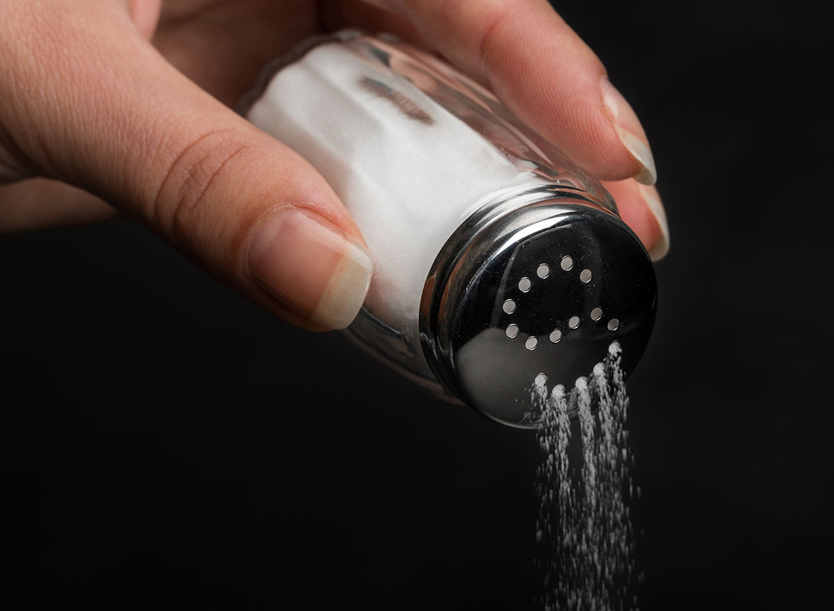 I Lost 15 Pounds in 3 Months by Changing the Way I Drink Water