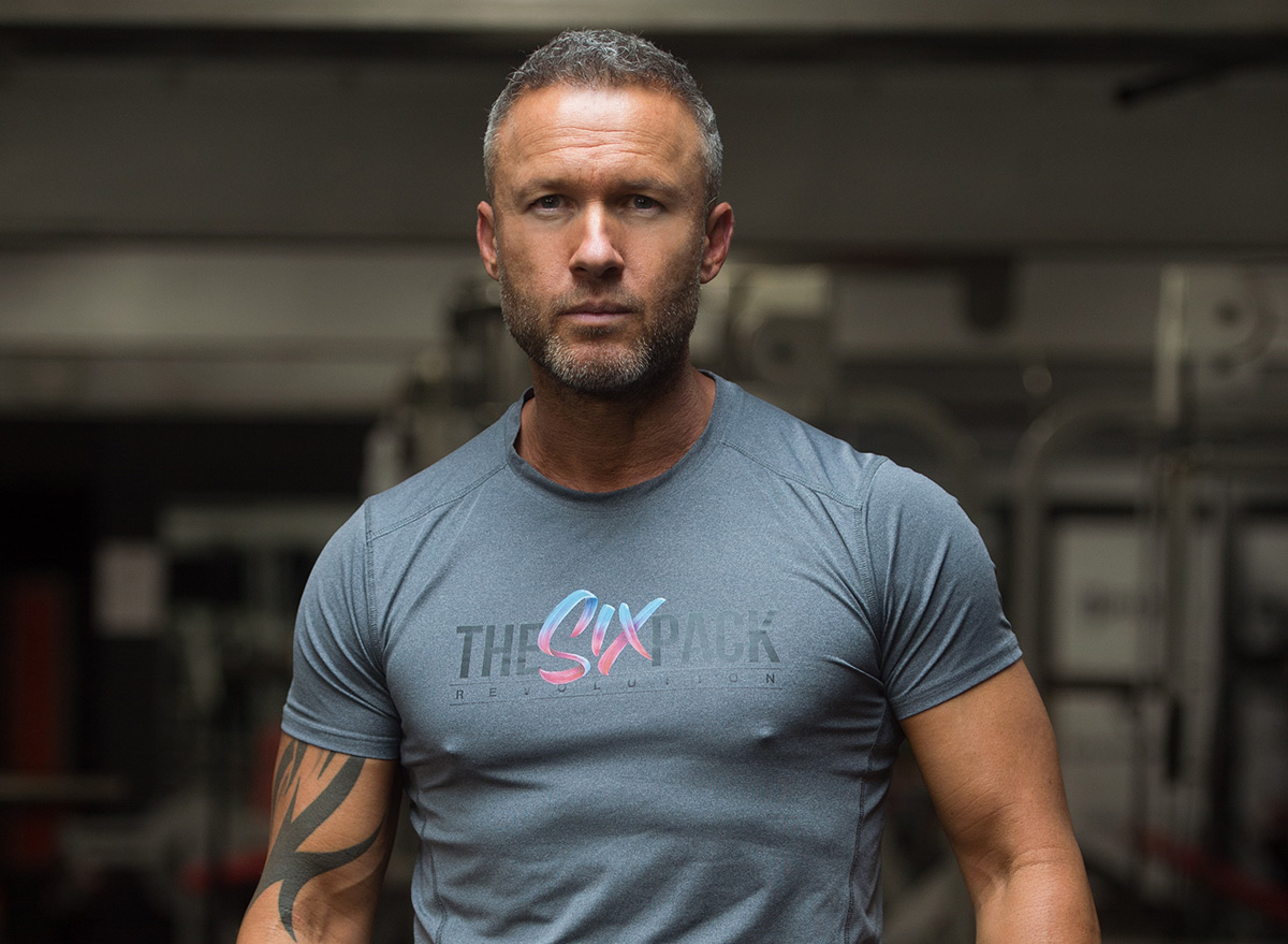 Celebrity Trainer Scott Harrison: 8 Ways to Eat Your Way to 6-Pack