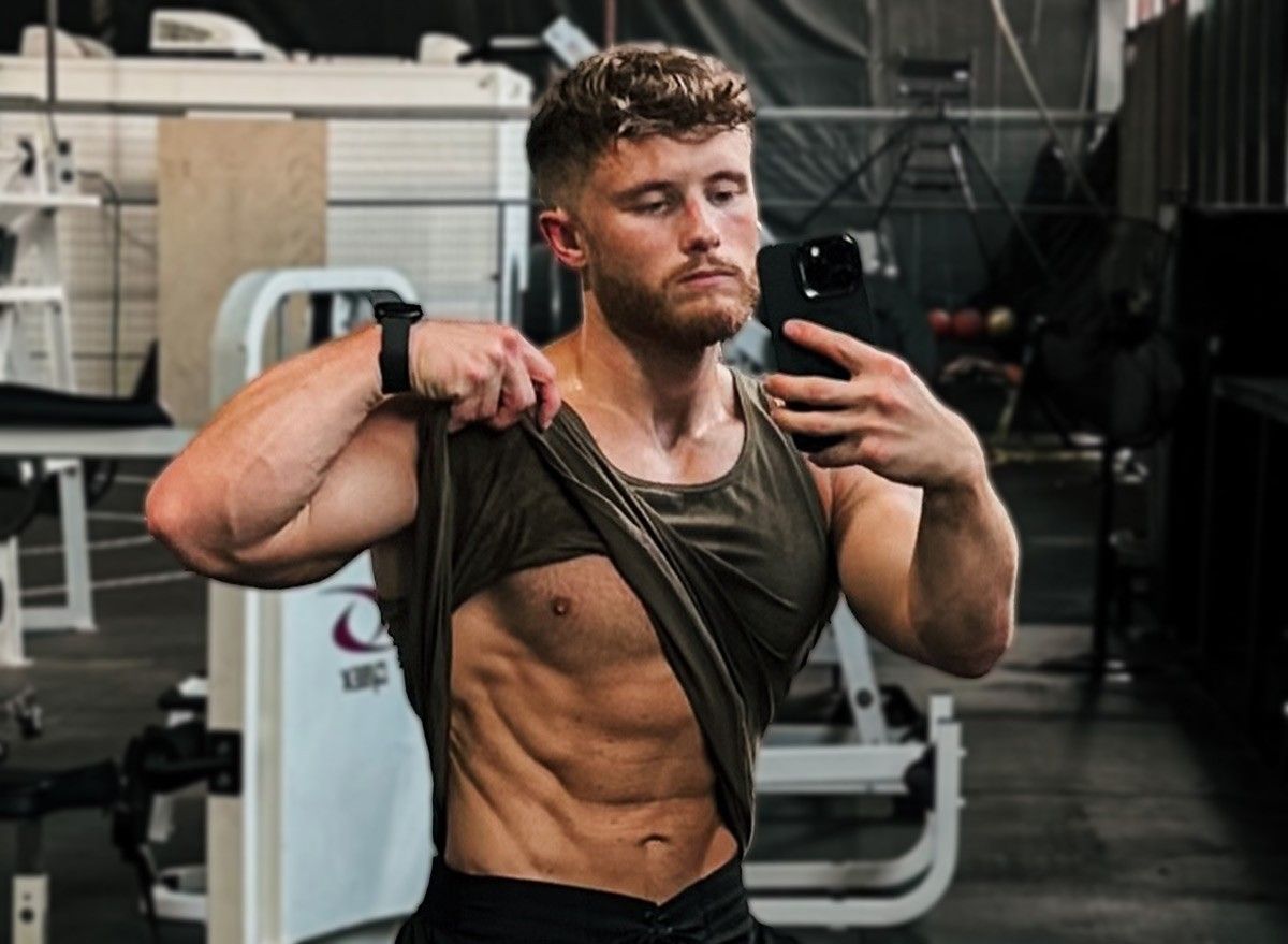 Jeff Nippard’s Essential 5-Point Checklist for Perfect Squats Jeff Nippard’s Essential 5-Point Checklist for Perfect Squats